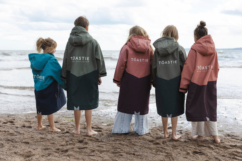 Kids Dry Robes | 100% Sustainable & Waterproof – Toastie